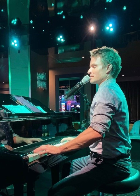 Redd's Piano Bar | Texas | Double Cut Steak House